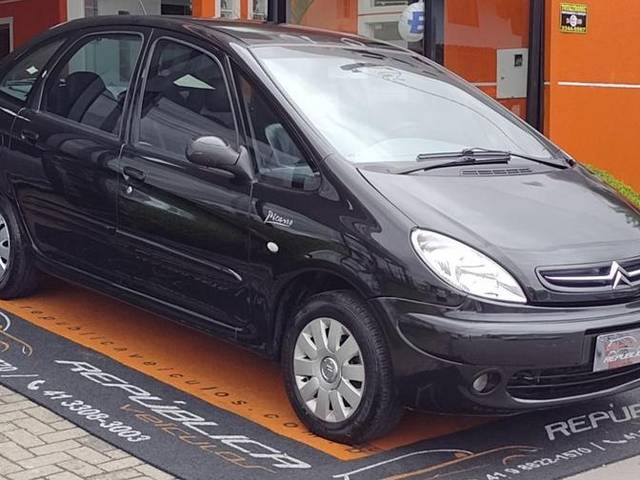 Citroen XSARA PICASSO em Curitiba - Carros usados e novos